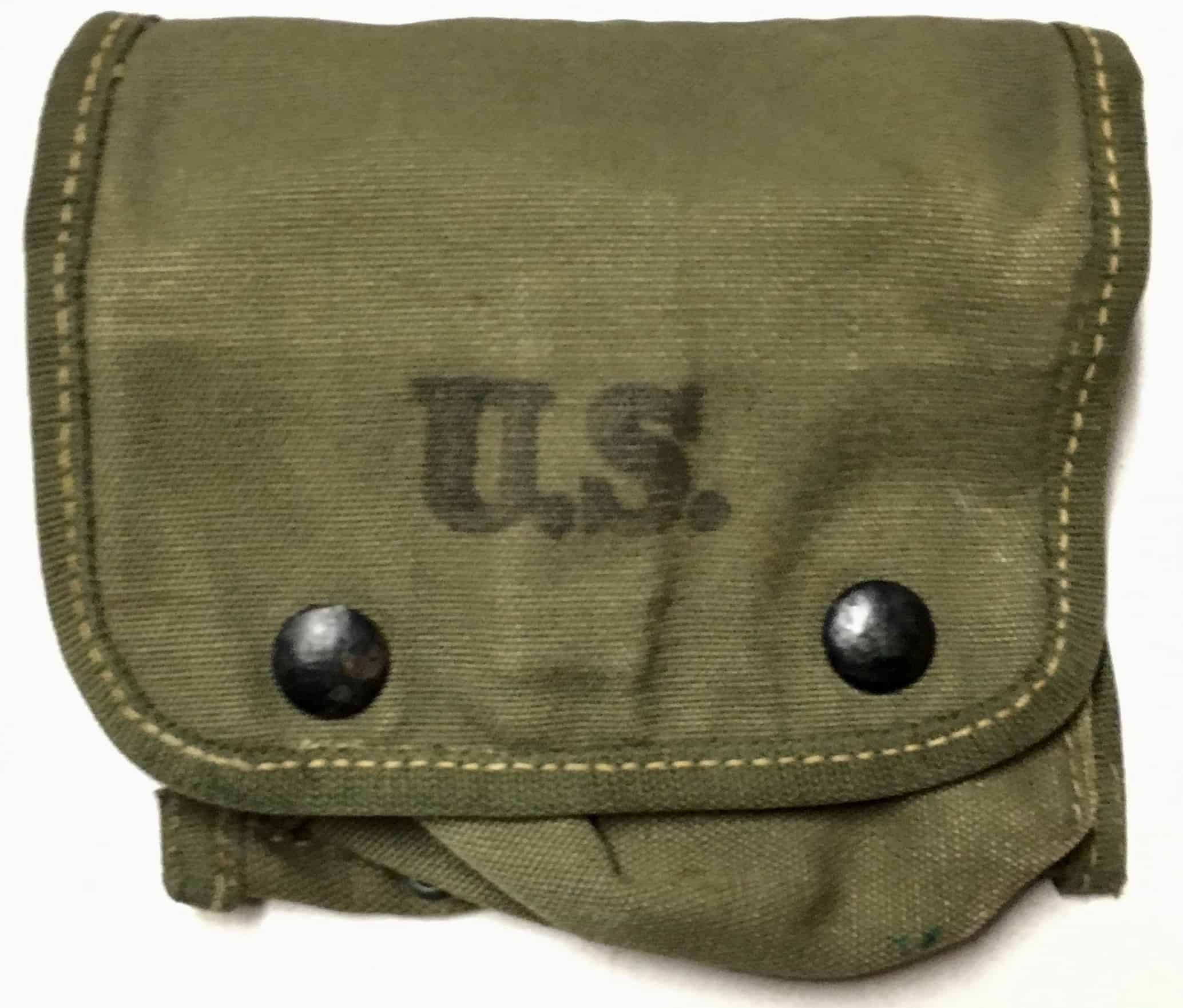WWII USMC M2 Jungle First Aid Kit Pouch Arnold Co. 1944 - Enemy Militaria