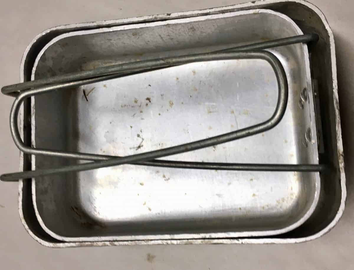 Iraqi Mess Kit with Jihm - Enemy Militaria