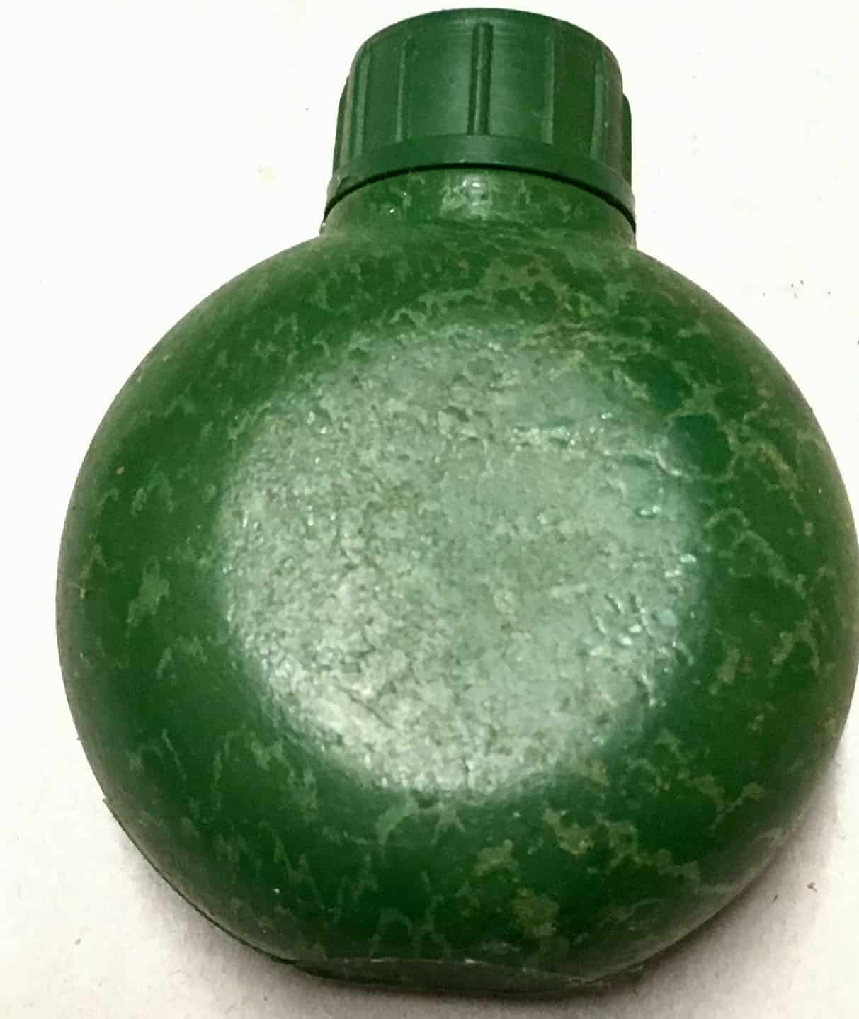 ChiCom made Iraqi Oiler Desert Storm AK-47 Oil Bottle with Star - Enemy ...