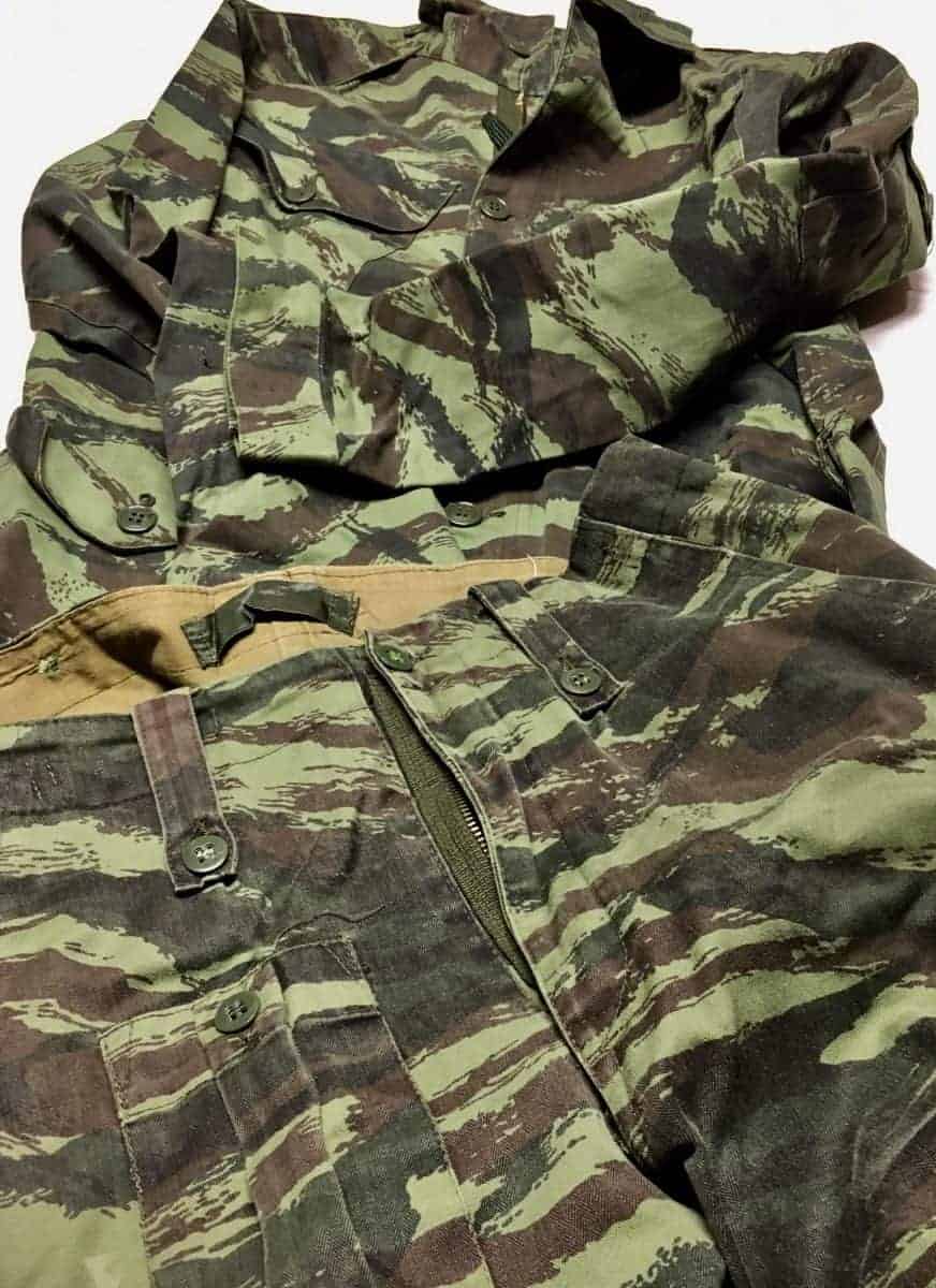 Iraqi Lizard Pattern Camouflage Uniform Desert Storm - Enemy Militaria