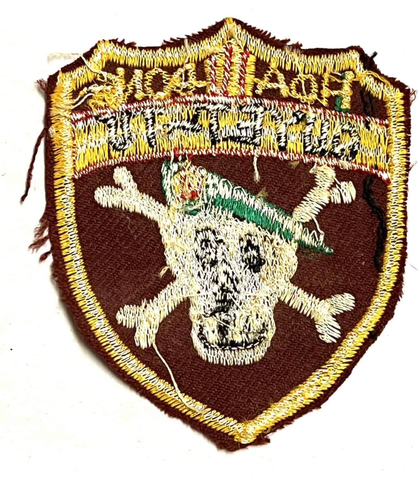 ARVN LLDB Special Forces Patch with Green Beret - Enemy Militaria