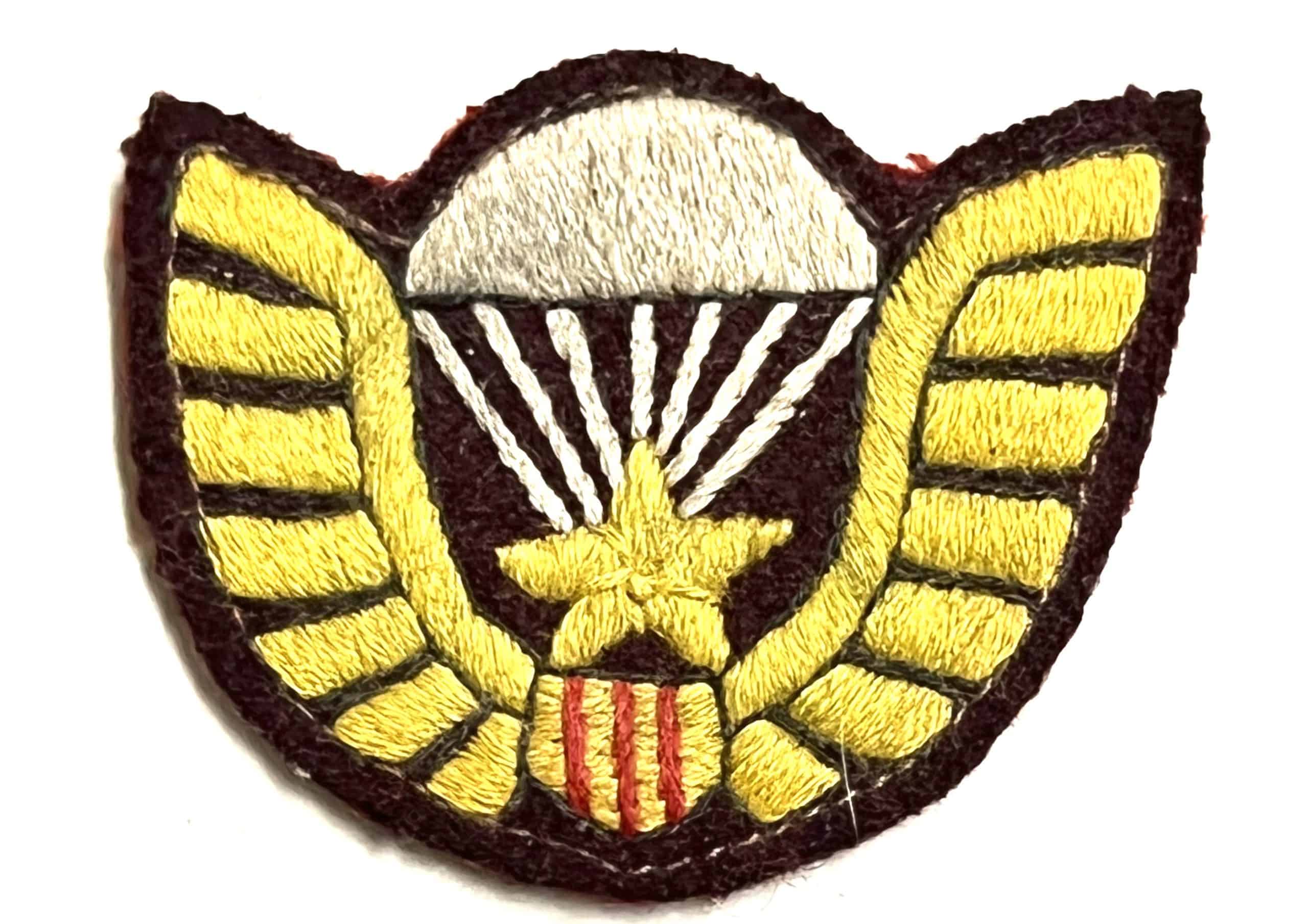 ARVN Airborne Officer's Patch - Enemy Militaria