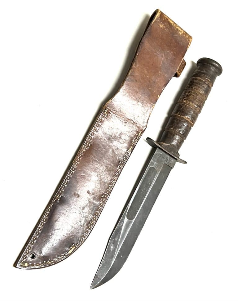 WW2 USMC KABAR Fighting Knife Camillus with Scabbard - Enemy Militaria
