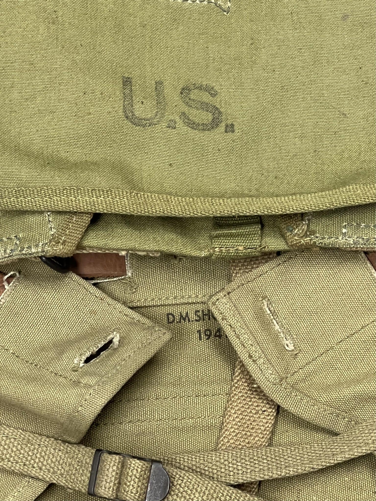 WW2 US British Made Pack - Enemy Militaria