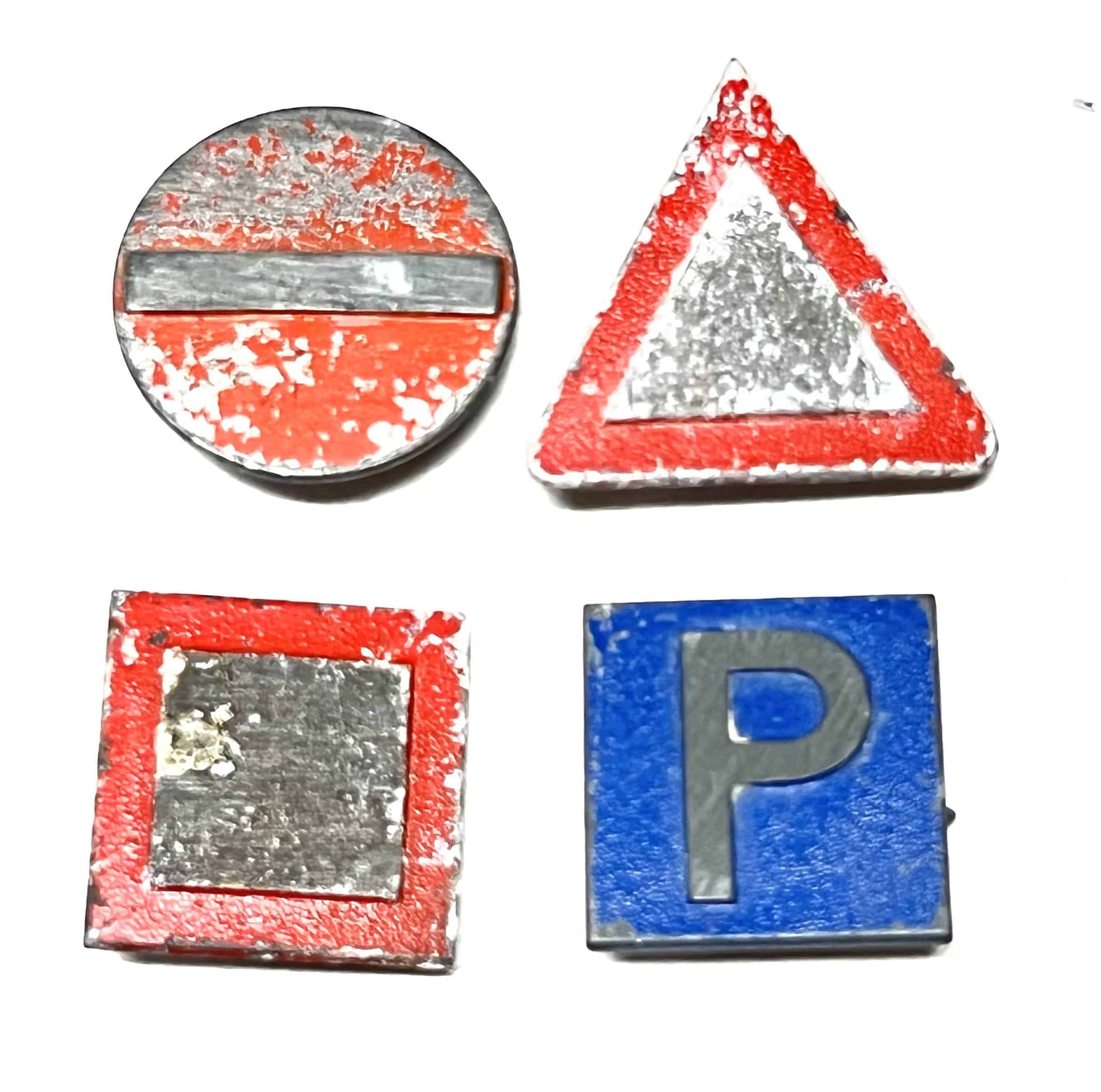 WW2 German Tinnies Roadsigns Lot of 4 - Enemy Militaria