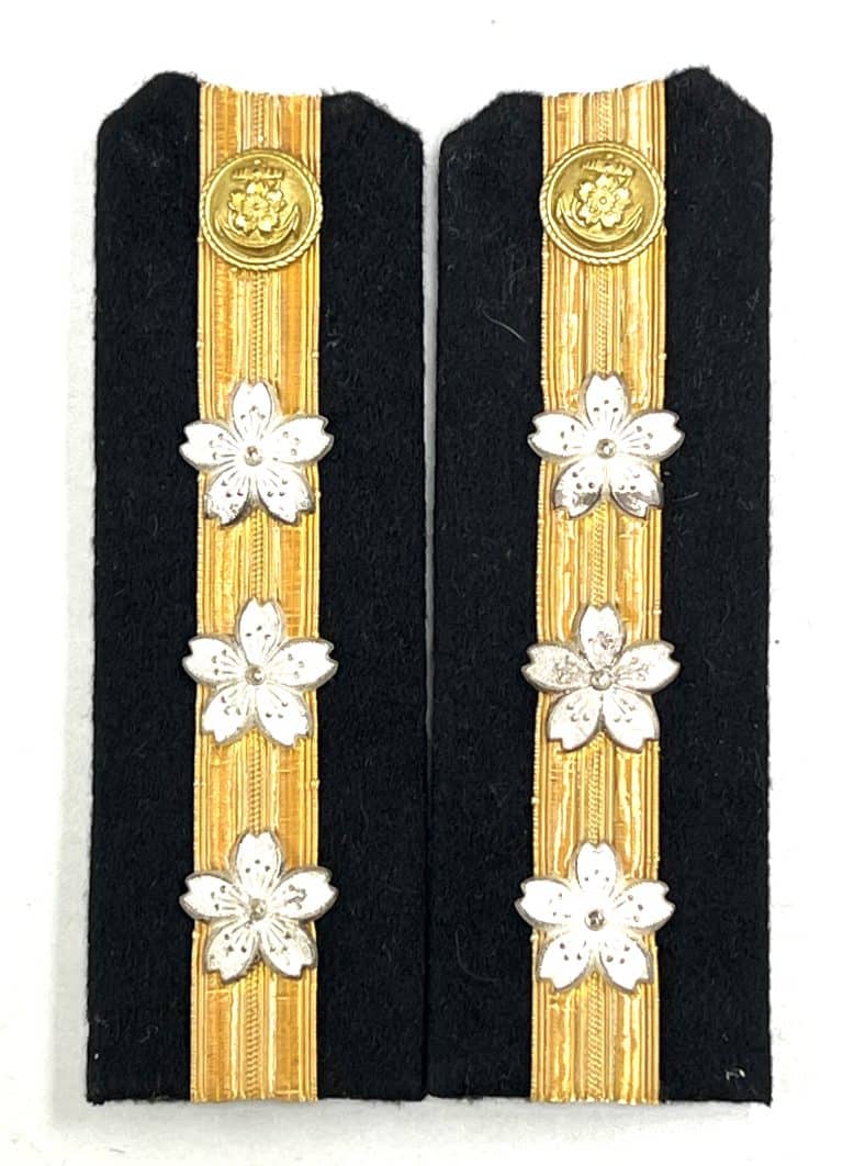 WW2 Japanese Navy Officer Shoulder Boards - Lieutenant - Enemy Militaria