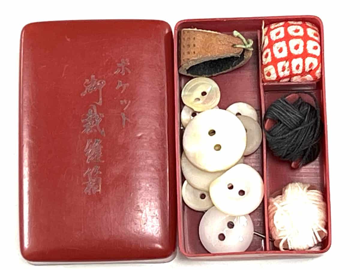 WW2 Japanese Navy Sewing Kit with White Buttons & Thread - Enemy Militaria