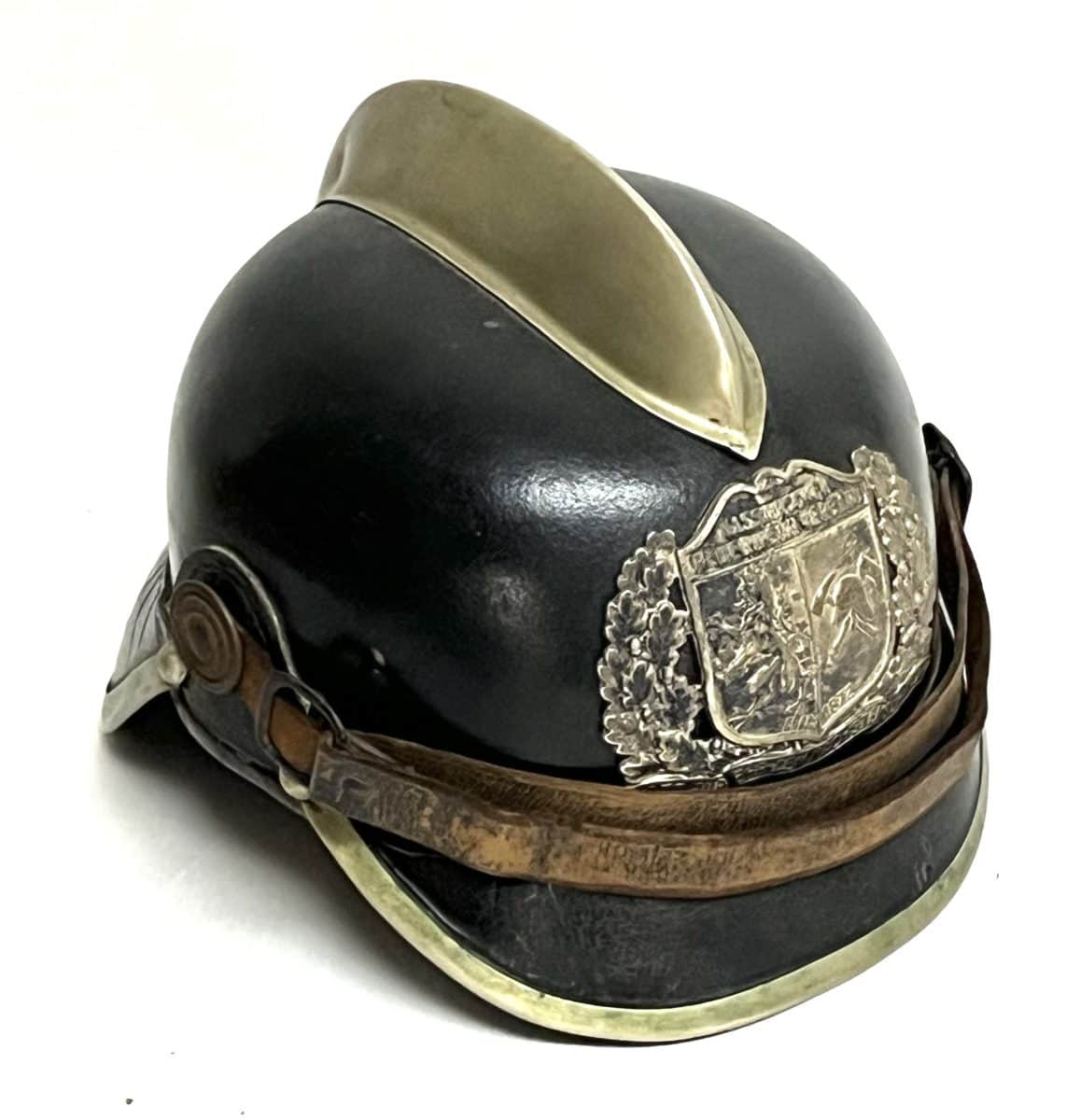 WW1 Imperial German Feuerwehr Lederhelm Pickelhaube Helmet - Enemy ...