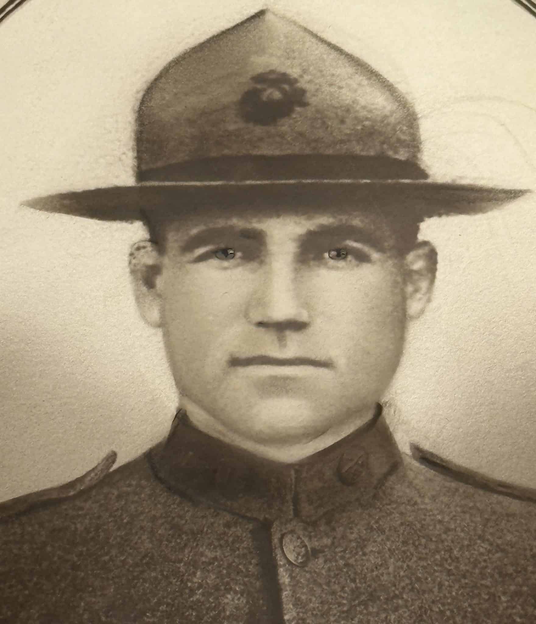 Pair of WW1 USMC Framed Portraits - Enemy Militaria
