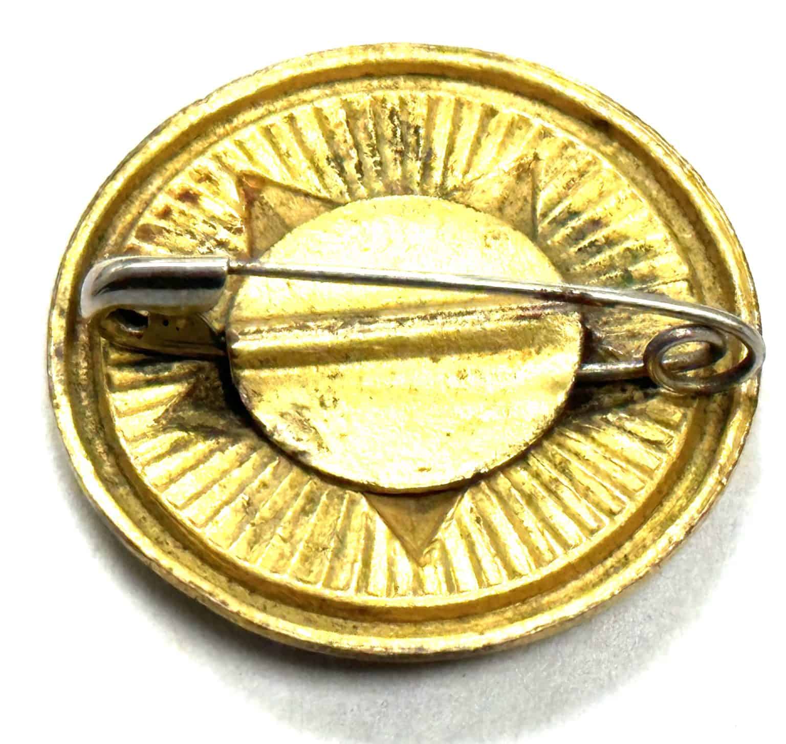 North Vietnamese Army 1st Model Brass Sun Helmet and Cap Badge - Enemy ...