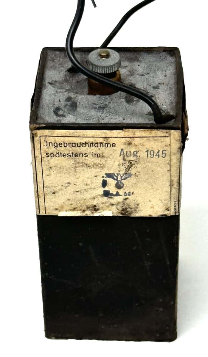 WW2 German Field Telephone Battery - Enemy Militaria