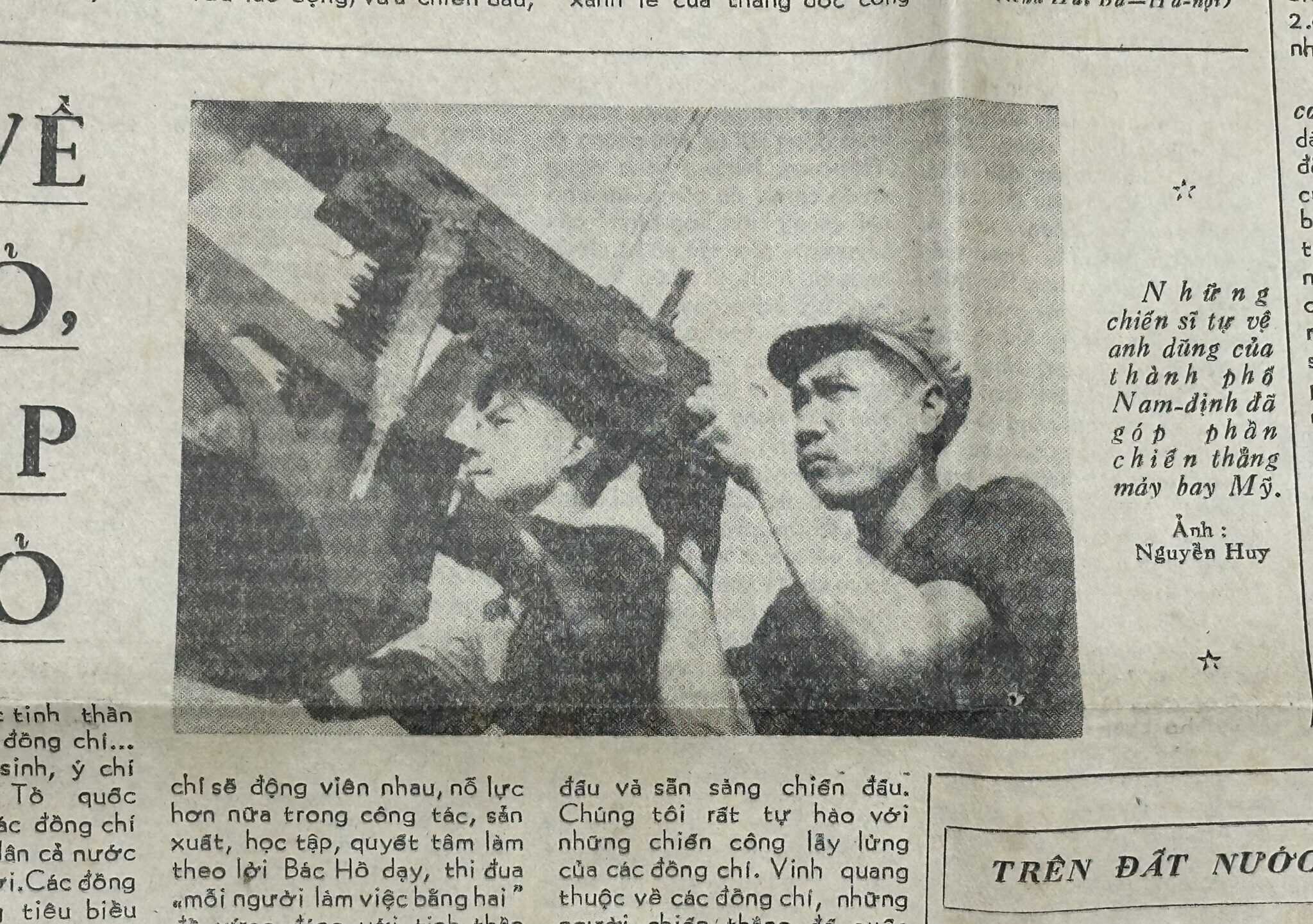 North Vietnamese Army Newspaper 1965 NVA with Chinese Maxim - Enemy ...