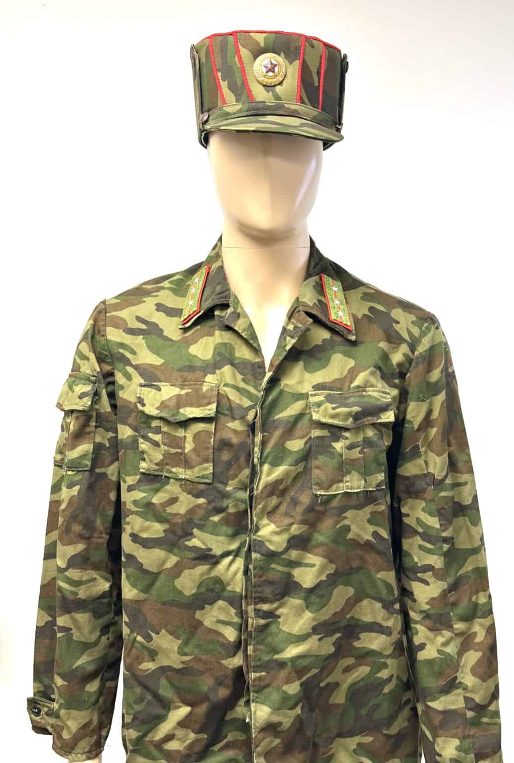 North Korean DPRK Officer’s Modern Woodland Camouflage Uniform & Hat ...