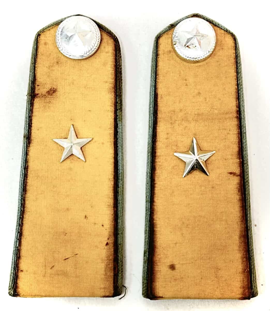 North Vietnamese Air Force 2nd Lieutenant Shoulder Boards - Enemy Militaria