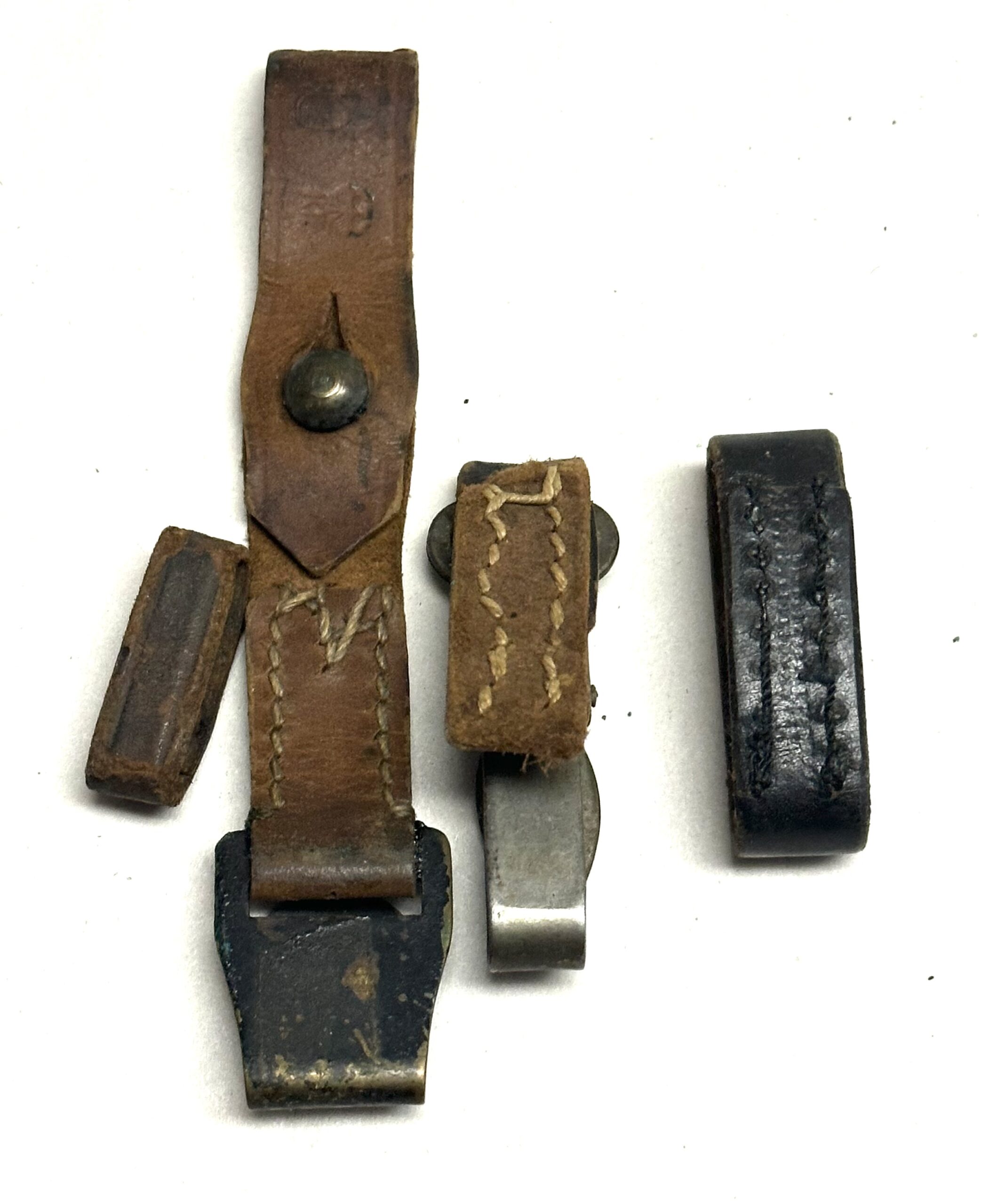 WW2 German Leather & Metal Pieces Lot - Enemy Militaria