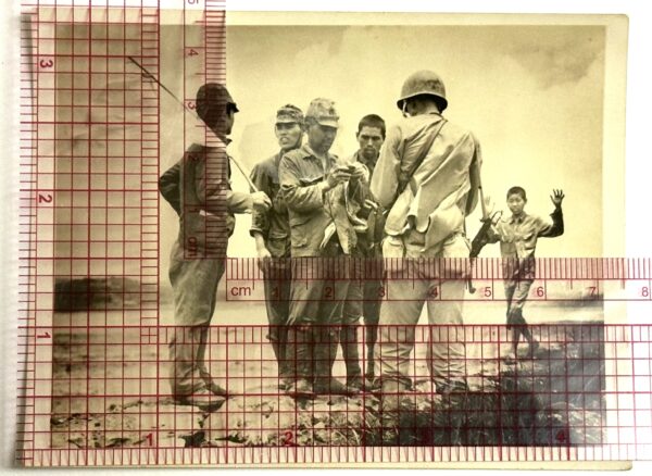 WW2 US Photo of Japanese Surrendering to a Marine - Enemy Militaria